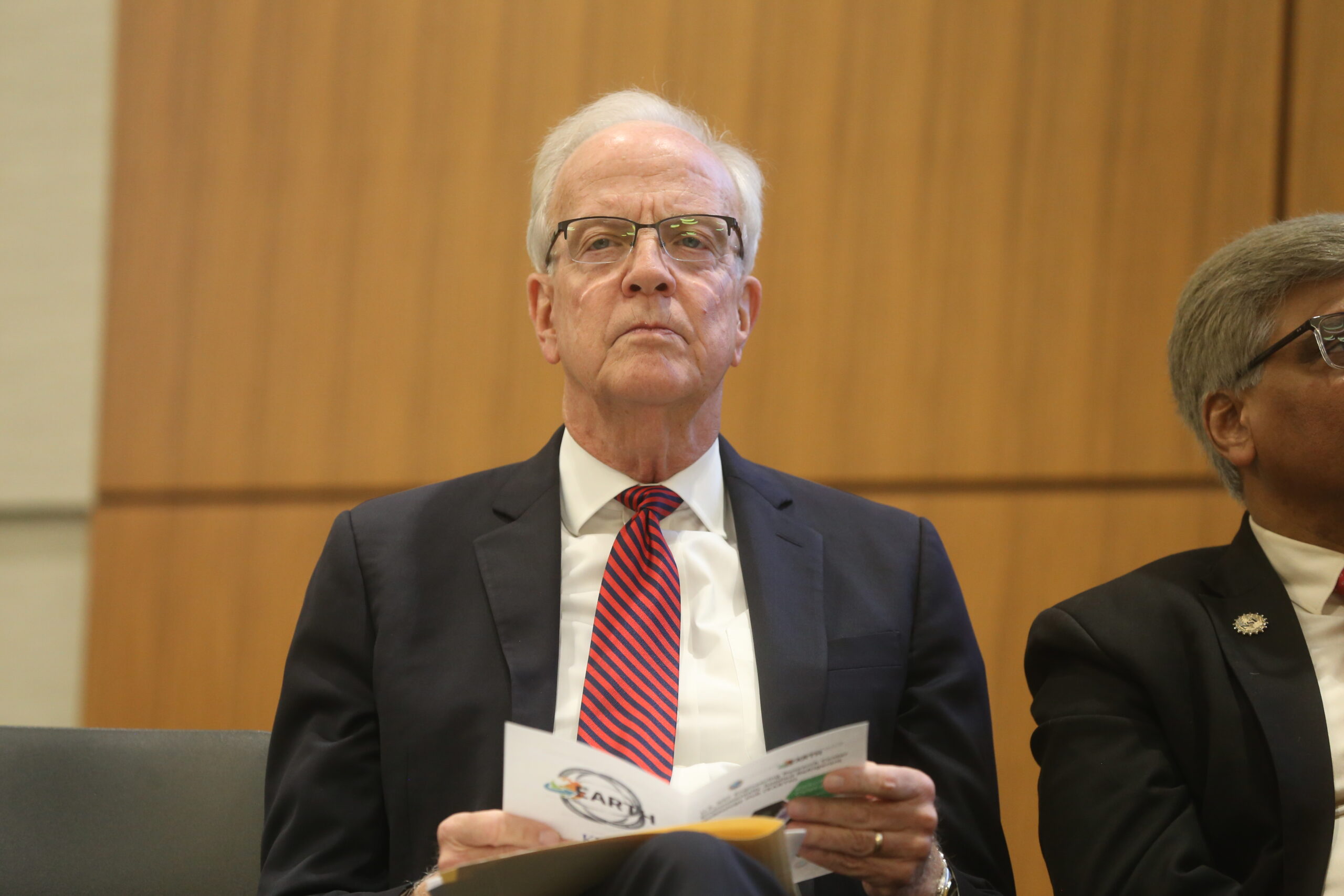 Moran, Schmidt now among GOP legislators calling for investigation ...